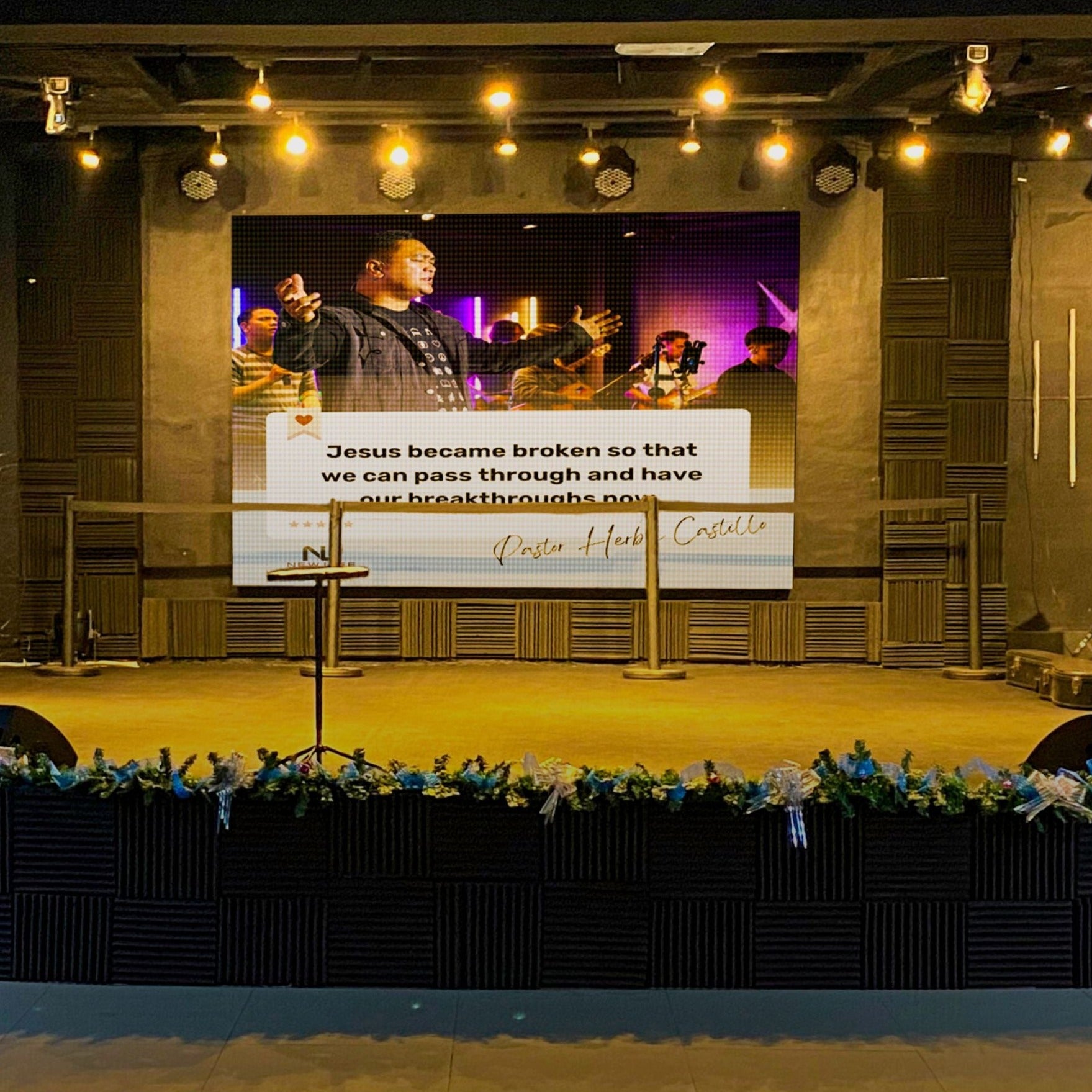 New Life Church - Tondo